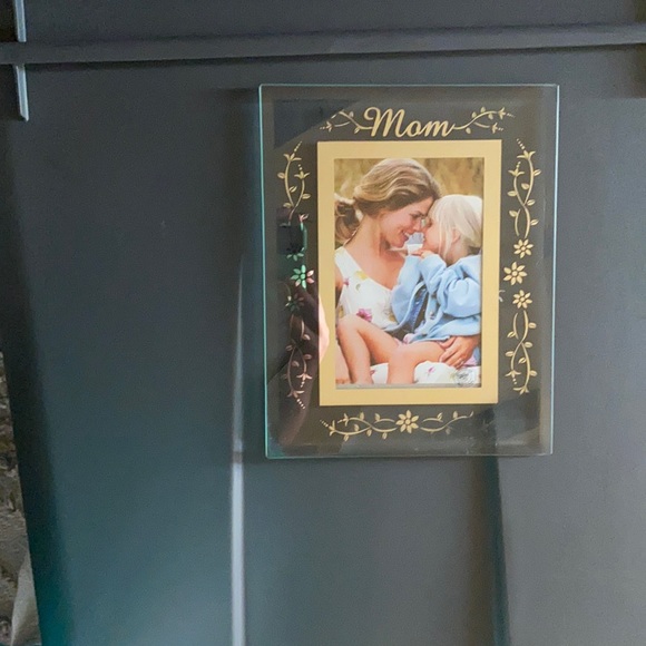 Davco Silver Limited | Other | Mom Picture Frame With Fancy Gold Decal ...
